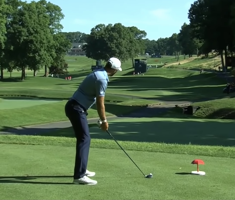 The Open Stance Dominates Professional Golf.
